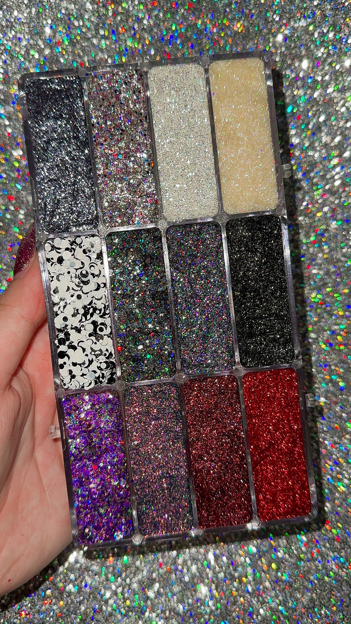 Slayfire Cosmetics Diamond Skin Glitter Palette