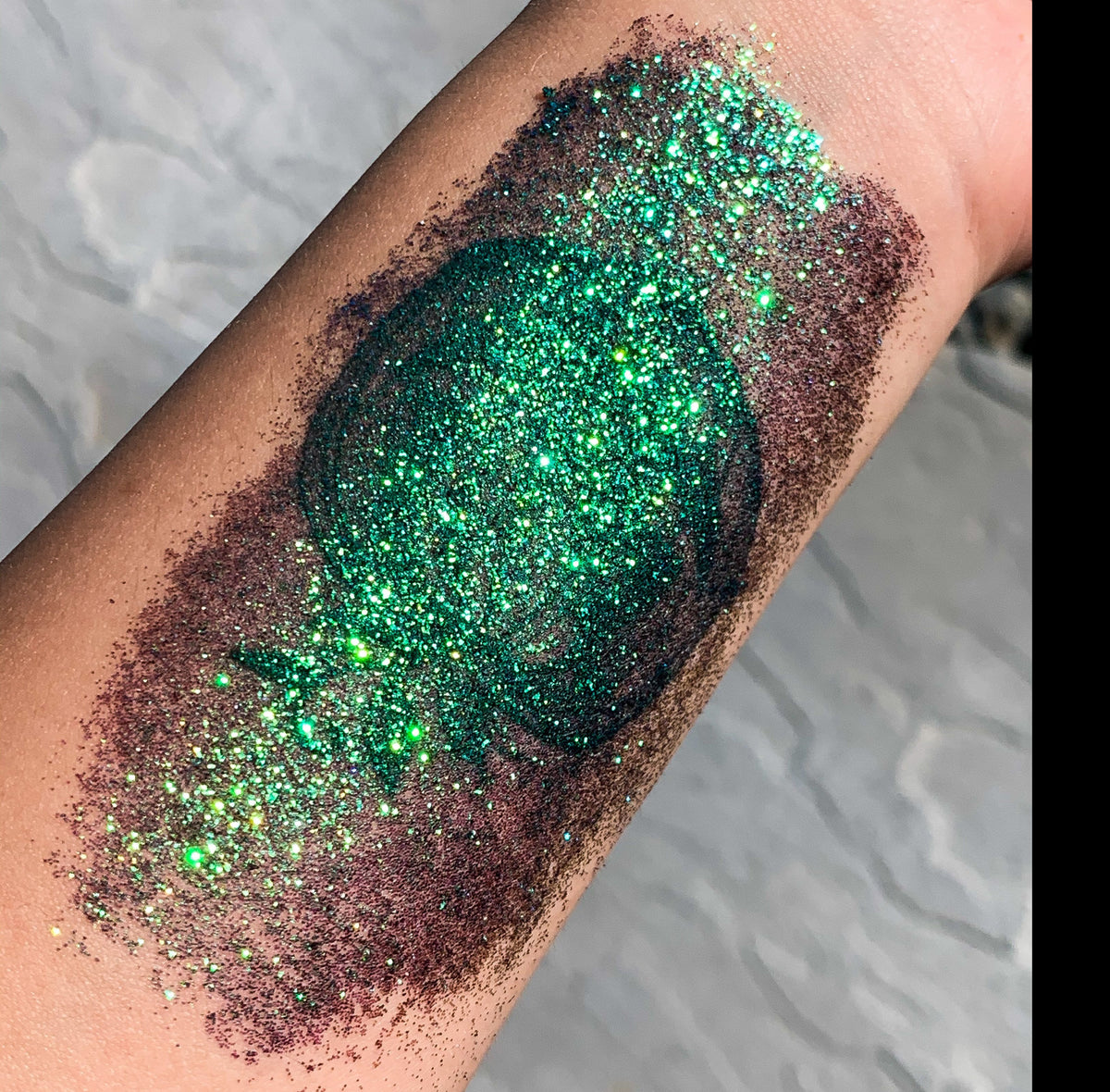 Number 3 Glitter Gel – Slayfire Cosmetics