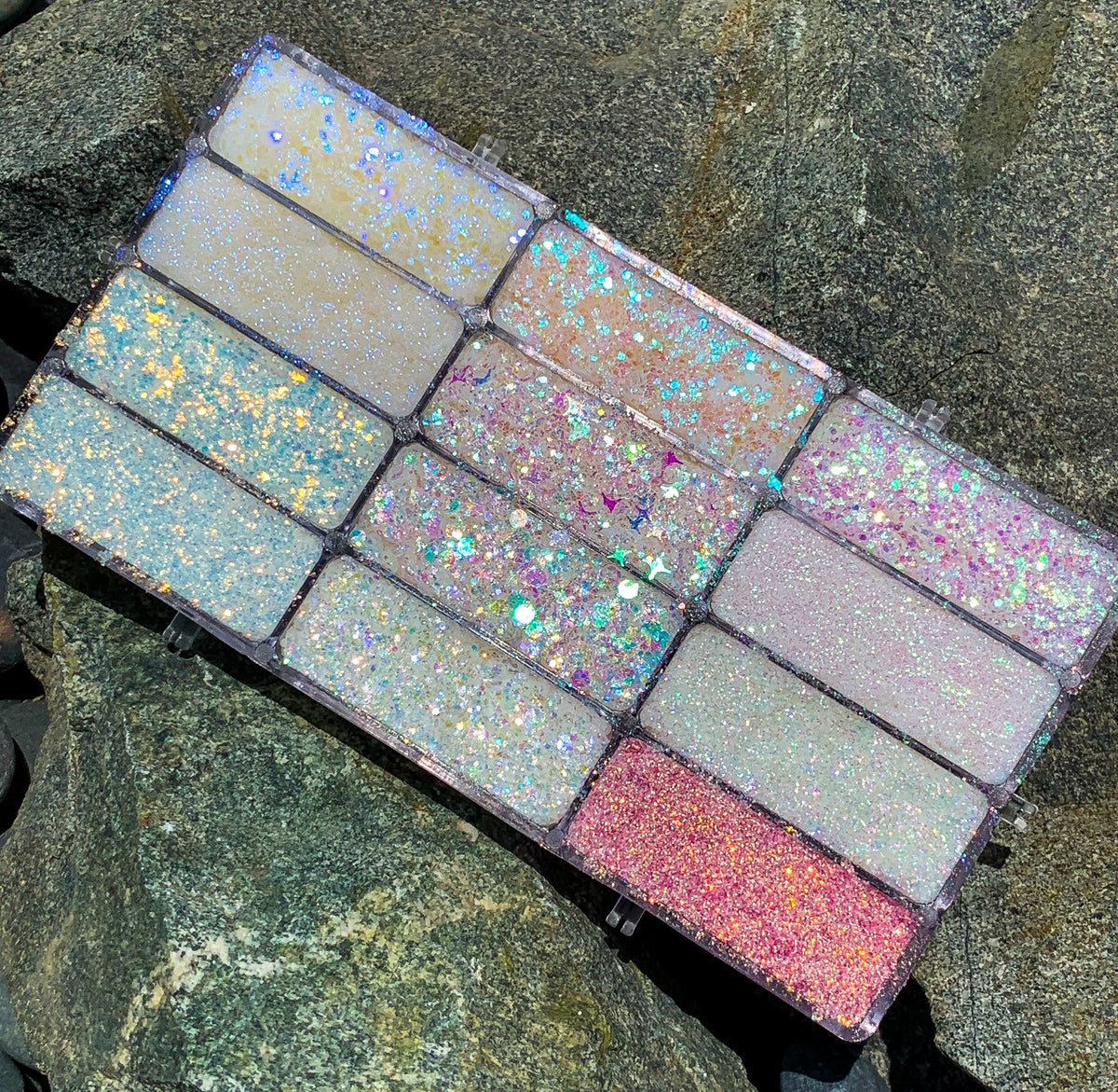 Slayfire Cosmetics Diamond Skin Glitter Palette